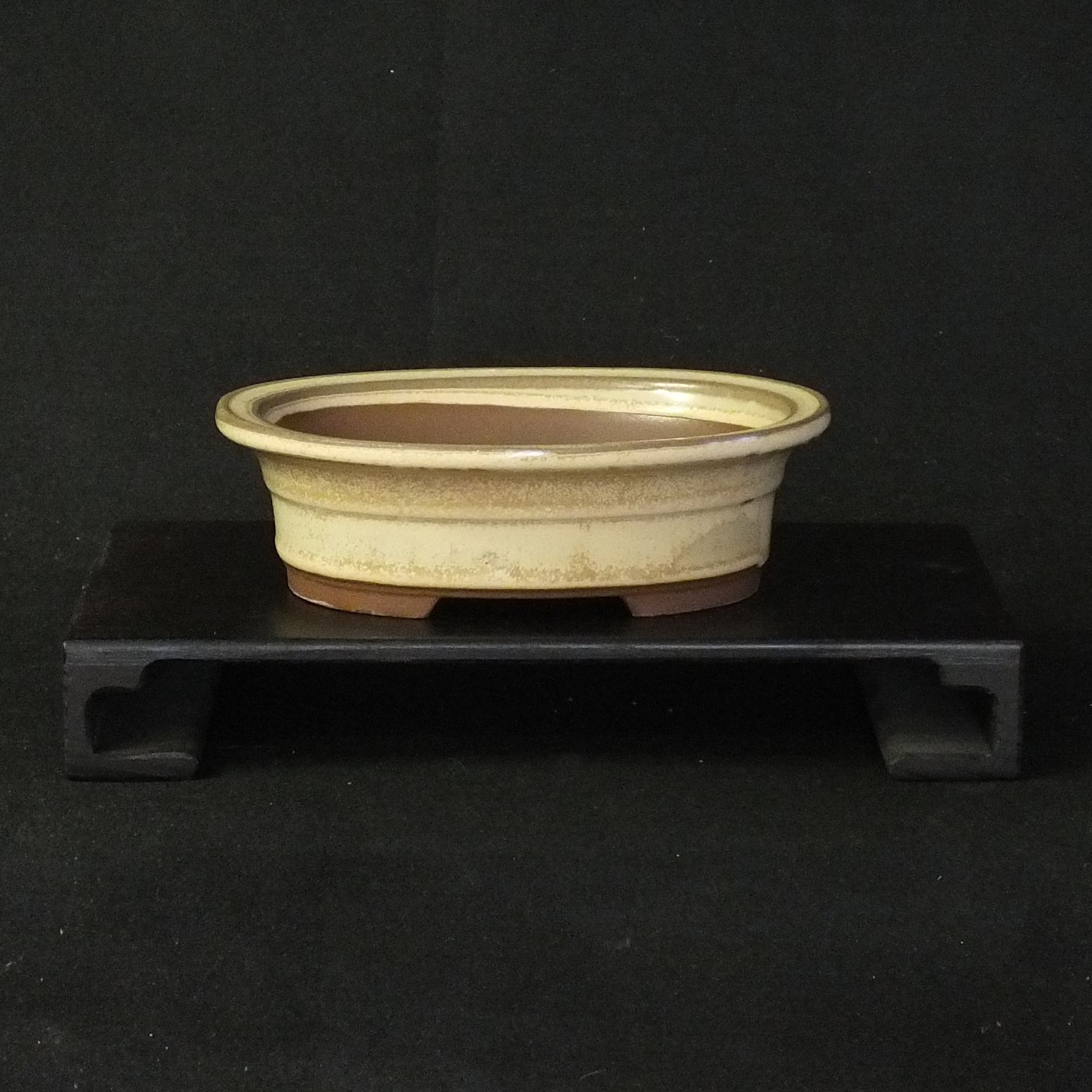 Oval Cream Glazed Bonsai Pot - 15 x 12 x 5cm - British Bonsai